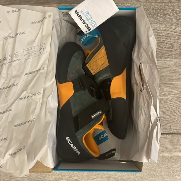 Scarpa | Shoes | Scarpa Force V Mens Sz9 Climbing Shoes | Poshmark